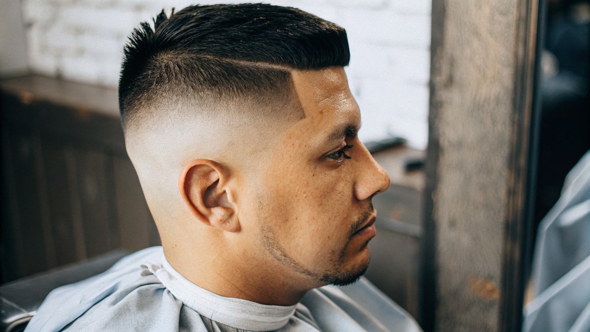 Bald Fade Haircut Guide - Professional Techniques & Styles - Fade Hairstyle