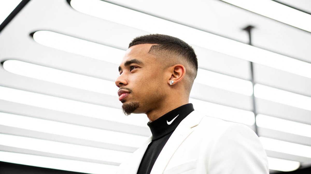 Best Football Player Haircuts: Fade Cuts & Styling Tips - Fade Hairstyle